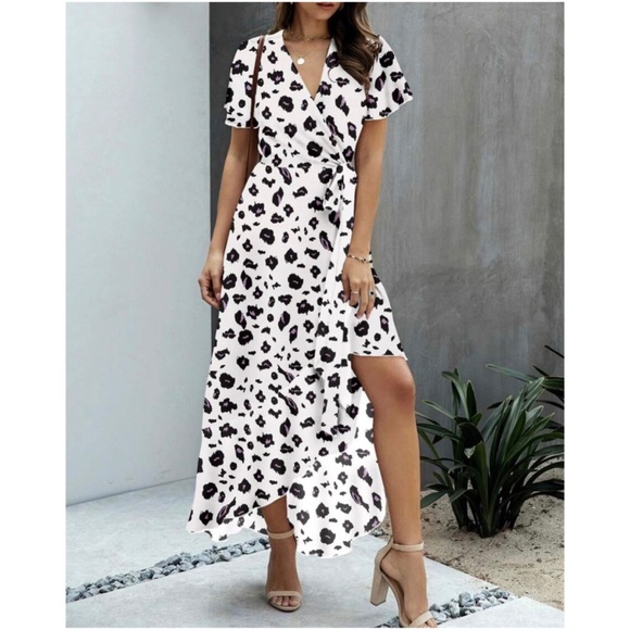 Bellanblue Dresses Boho White Leopard Print Butterfly Sleeve Maxi